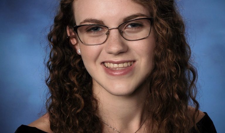 Abigail Luster Receives The Ann Barr 4-H Scholarship; Plans To Attend ...