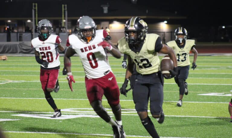 Wetumpka Quarterback Nate Rogers Is Unstoppable In 56-42 Win Over ...