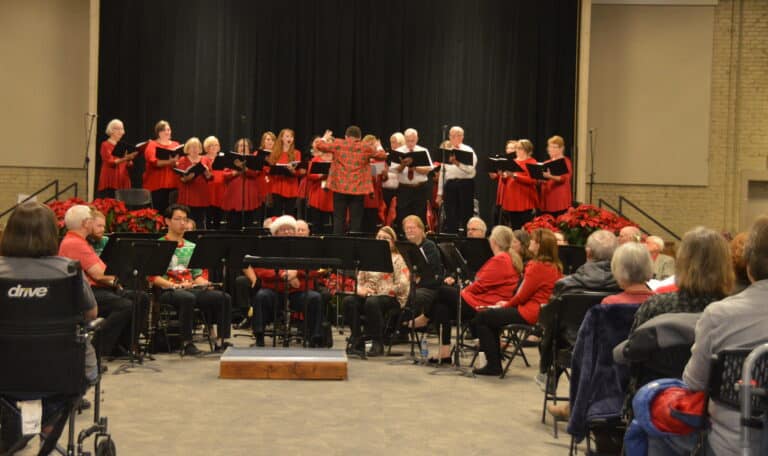 Photos: A Beautiful Tribute To Christmas Performed By Prattville Pops ...