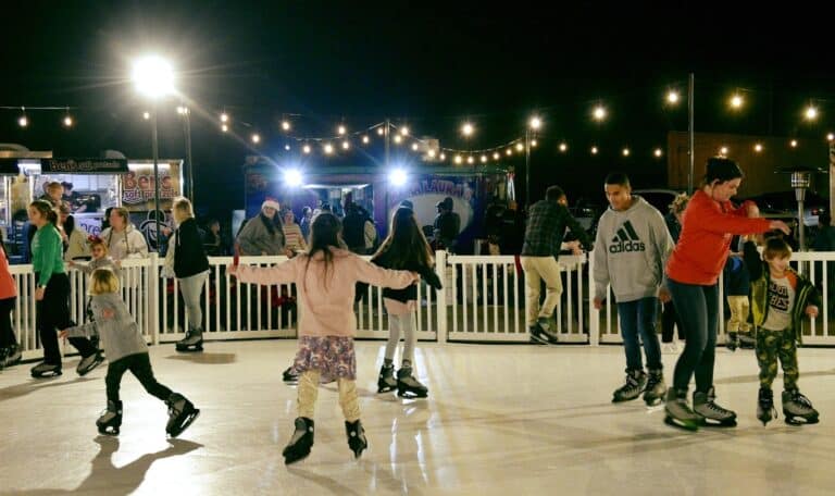 Prattville Ice Skating Ring Open Nightly Through Dec. 23 - Elmore ...