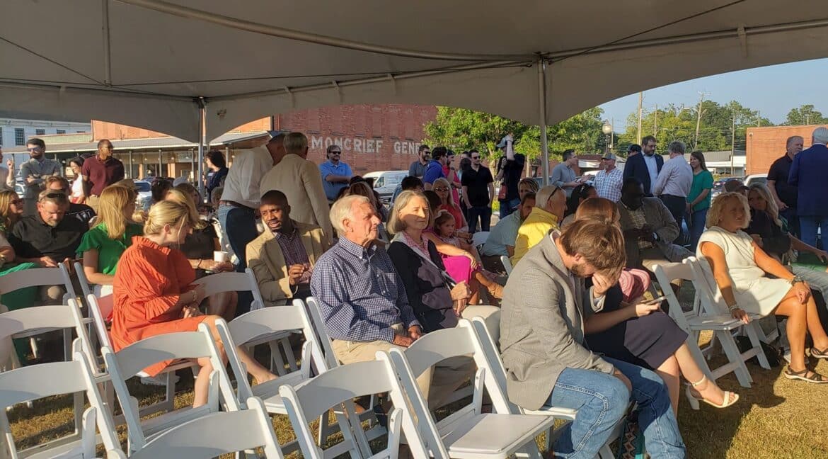 Prattville's Picker House Restaurant, With Its Million-dollar View ...